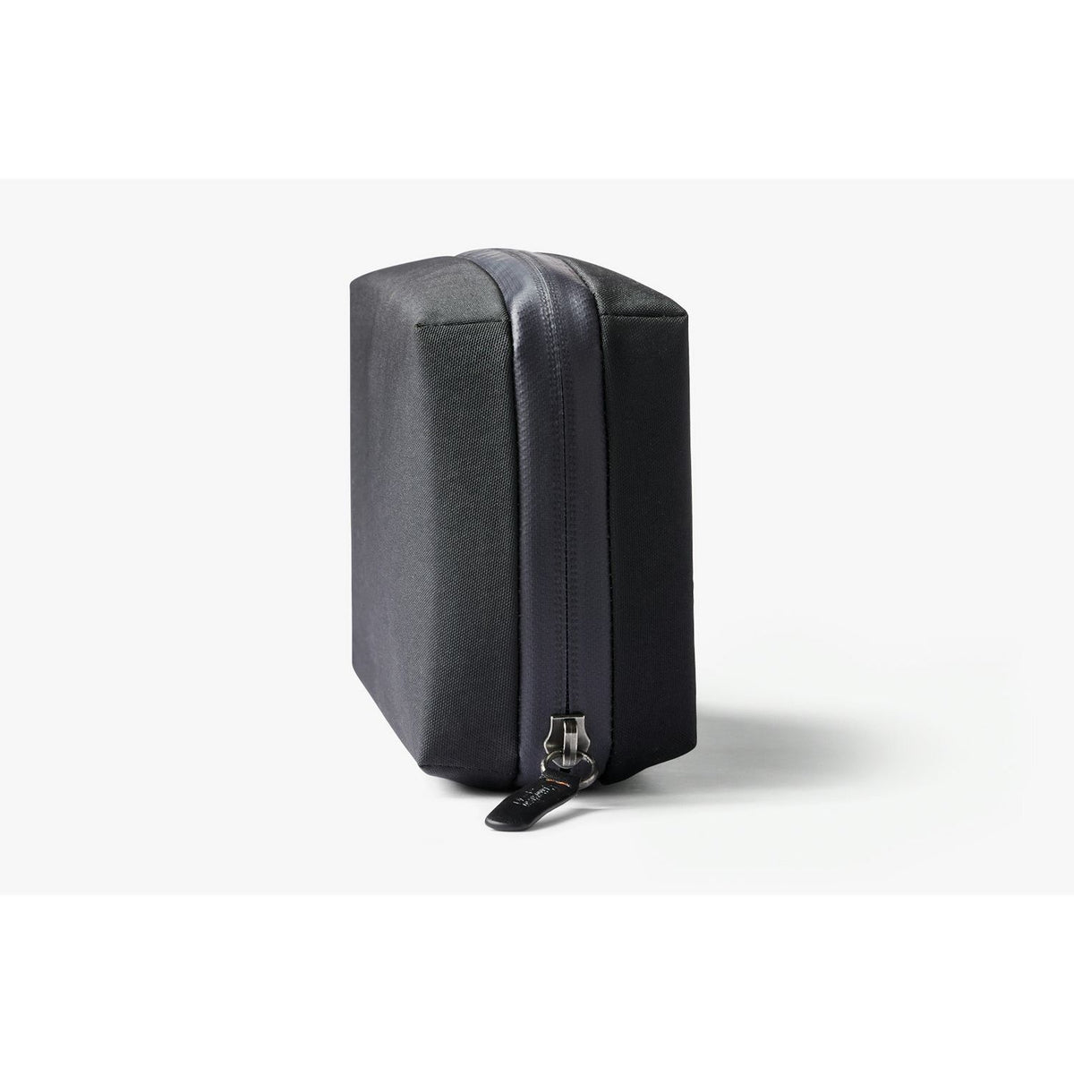 Bellroy Tech Kit - Carryology Essential Edition - Black Ash – The Planet Traveller