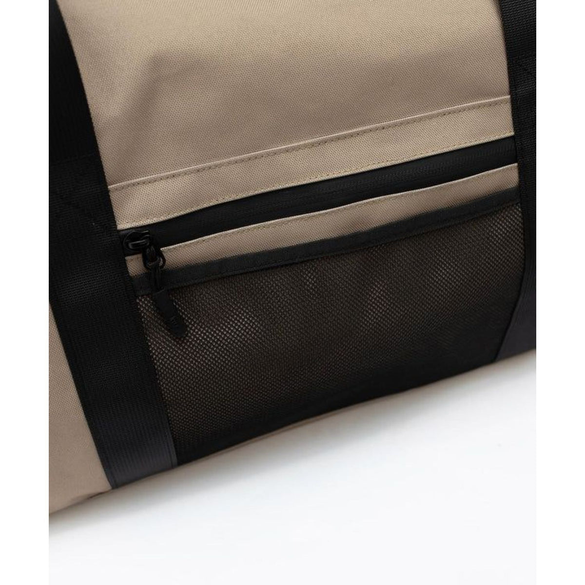 KiU Water Repellent 600D Boston Bag 31L (Black) – The Planet Traveller