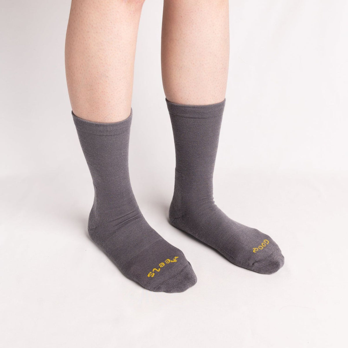 Paire Merino Wool-Blend Calf Sock (Shadow) - S – The Planet Traveller