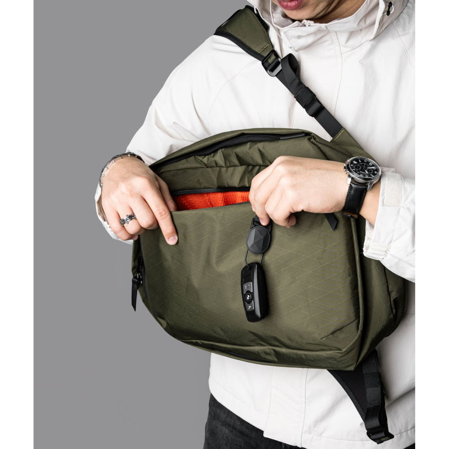 ALPAKA Metro Backpack Pro X-Pac X42 (Olive Green) – The Planet Traveller