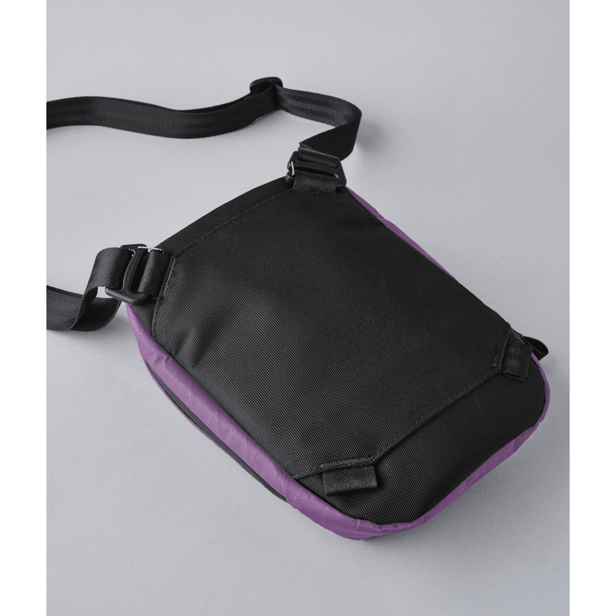 ALPAKA Vertical Sling X-Pac VX21 (Mulberry) – The Planet Traveller