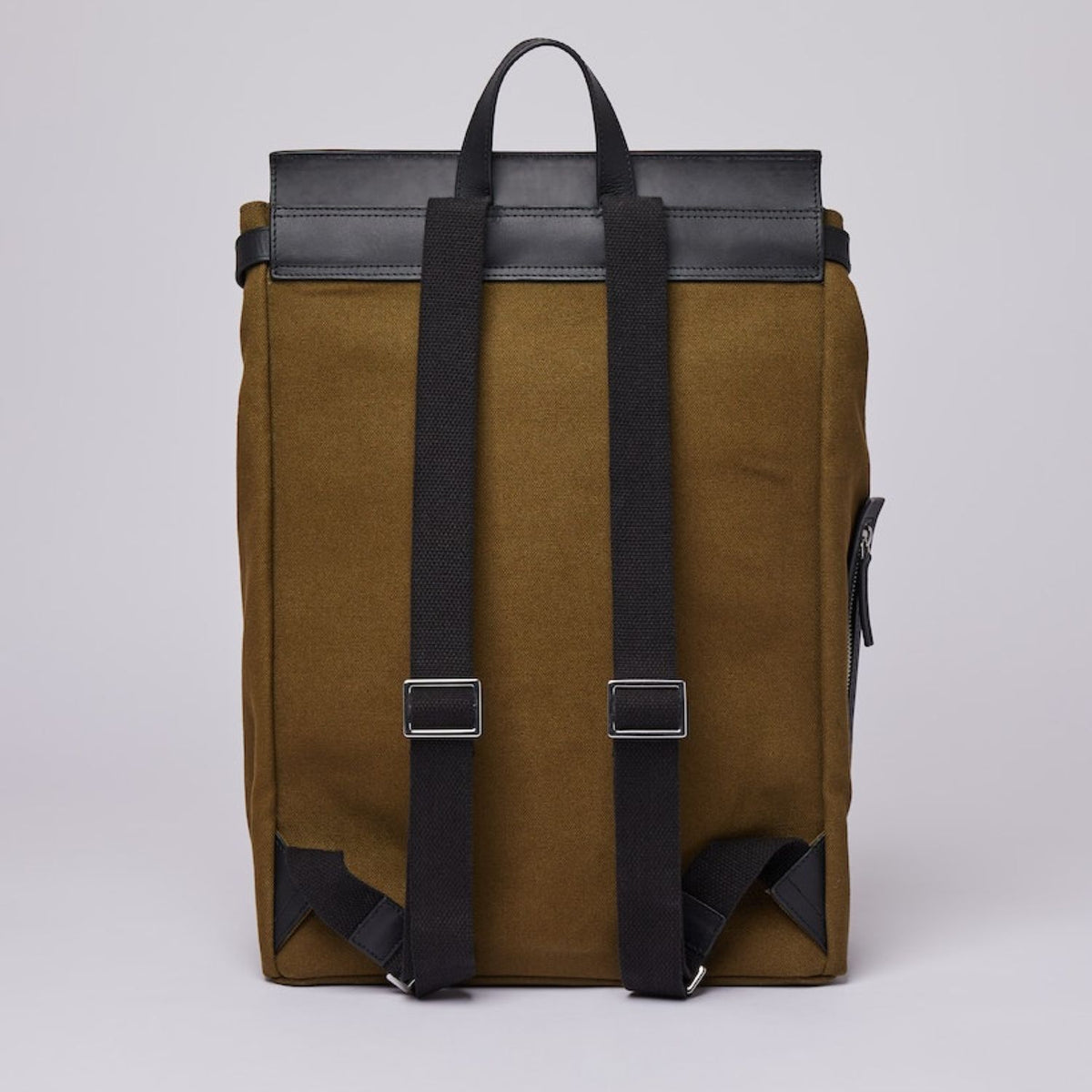 Sandqvist Hege Metal Hook Backpack - Olive – The Planet Traveller