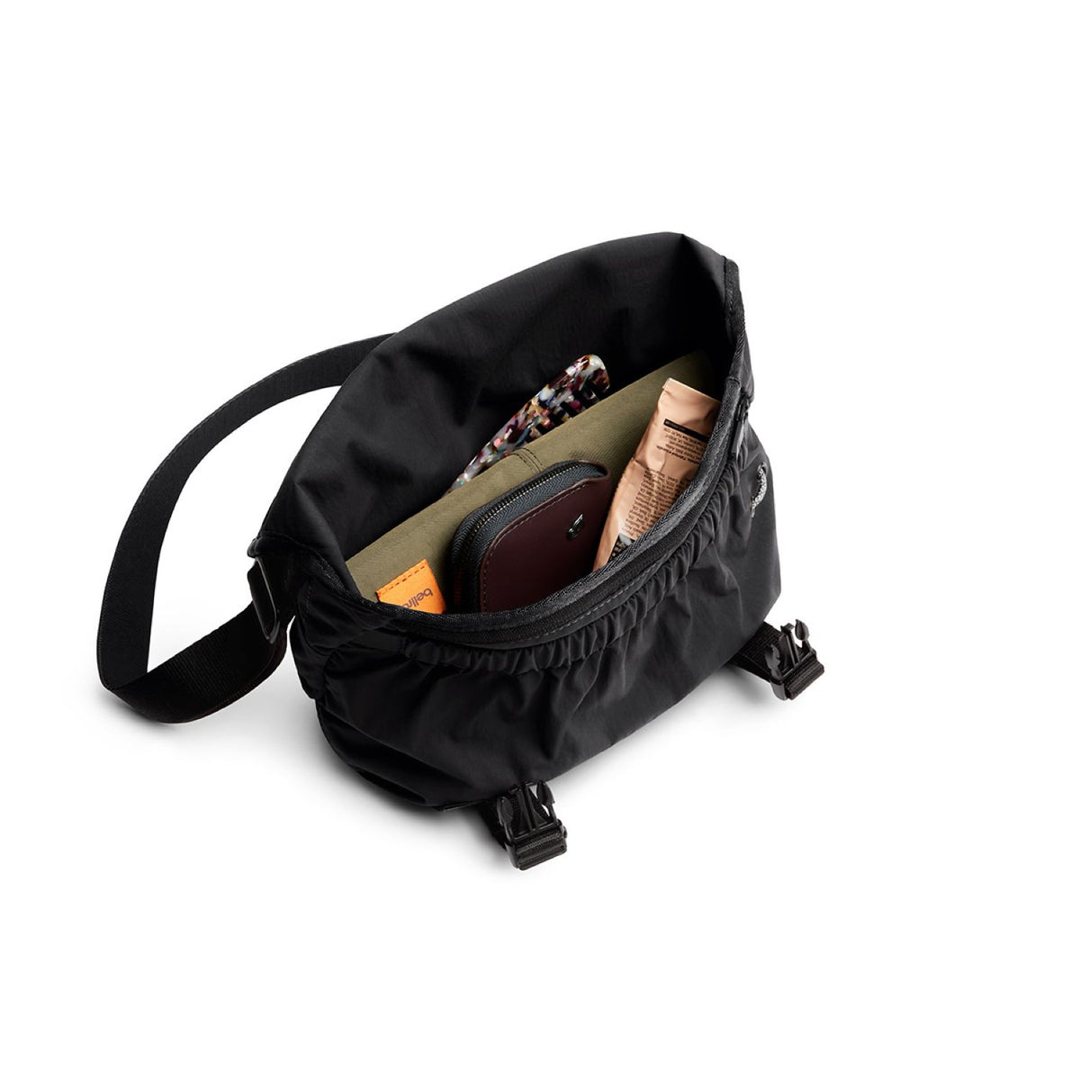 Bellroy Cinch Mini Messenger - Black – The Planet Traveller