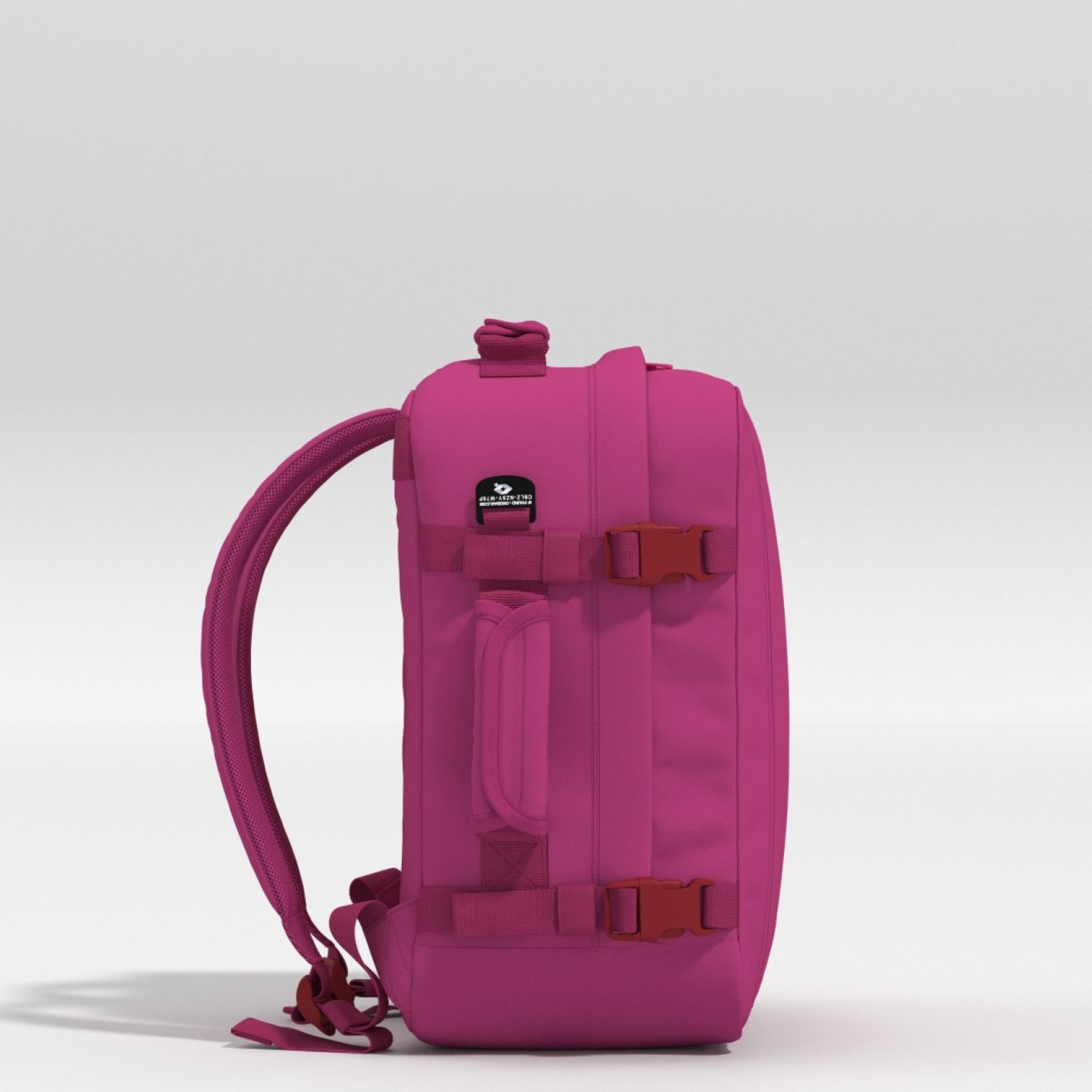 Cabinzero Classic Backpack 28L (Lovestruck Pink) – The Planet Traveller